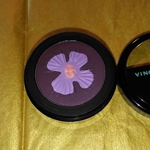 Vincent Longo | Makeup | Vincent Longo Flower Eye Shadow Trio | Poshmark